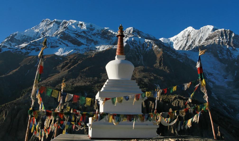 Lac tilicho - La Haute Route des Annapurnas - Trekking - Népal ...