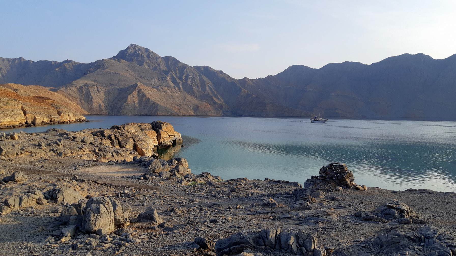 Kayak oman - Trek et kayak au Musandam - Rando-kayak - Oman - Allibert ...