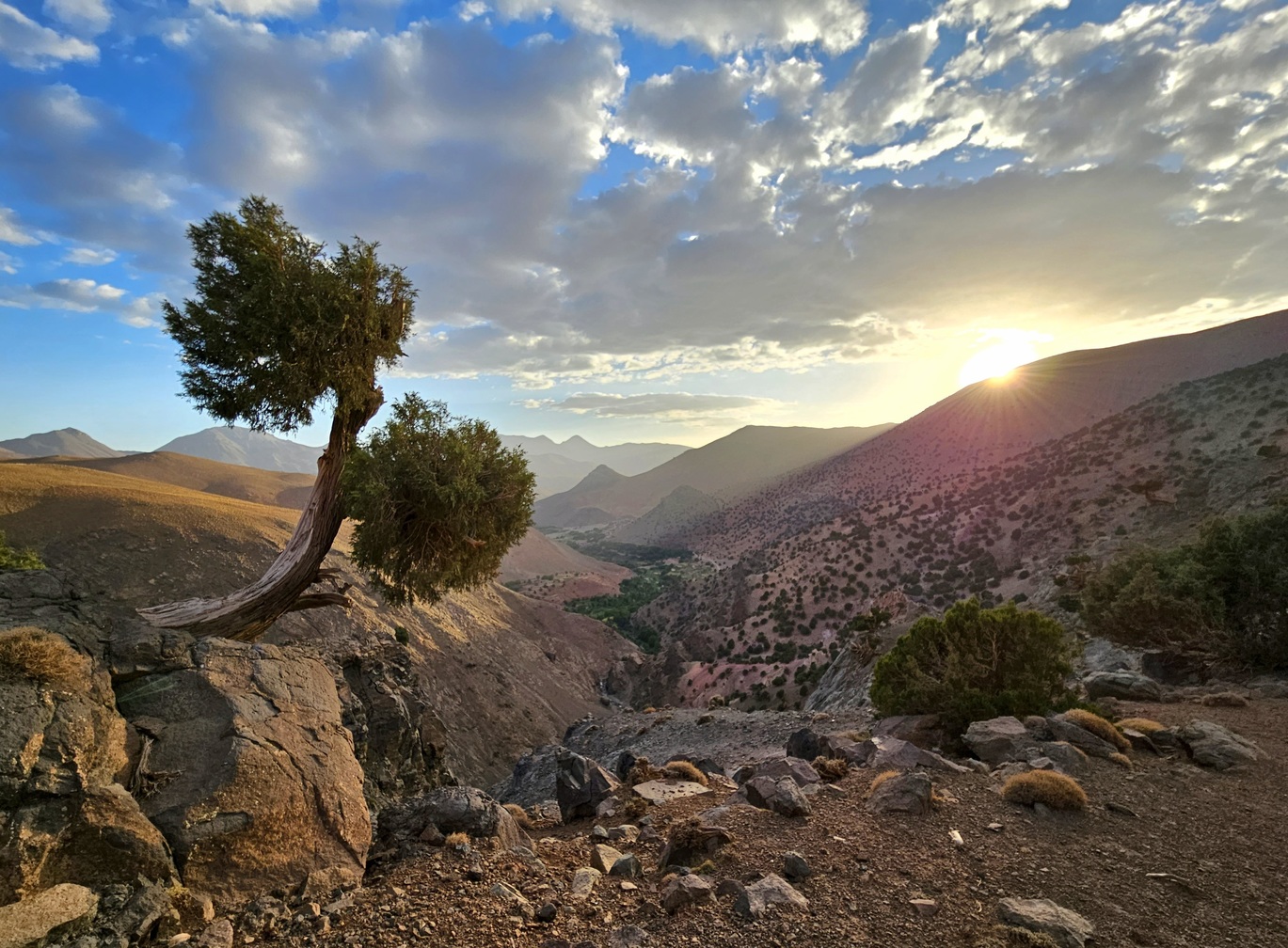 Trekking m'goun - M'Goun, le Maroc des hauteurs - Trekking - Maroc ...